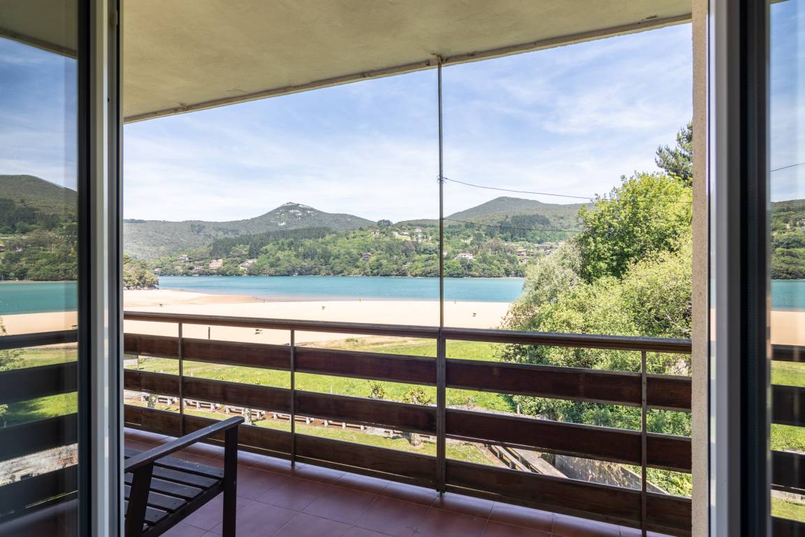90 M² Apartamento ∙ 3 Habitaciones ∙ 6 Huéspedes - Pedernales