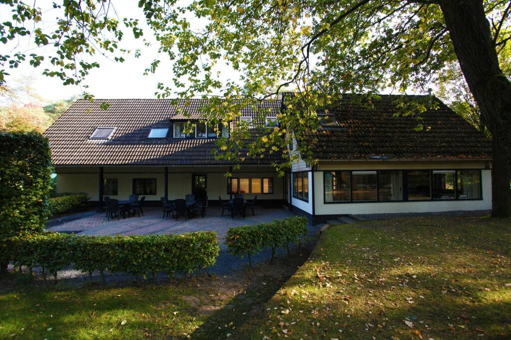 Bungalow ∙ 7 Slaapkamers ∙ 20 Gasten - Apeldoorn