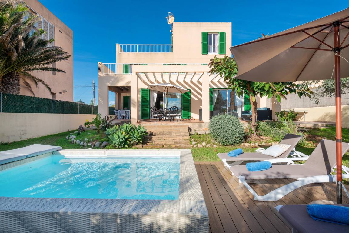212 M² Chalet ∙ 4 Chambres ∙ 8 Personnes - Mallorca