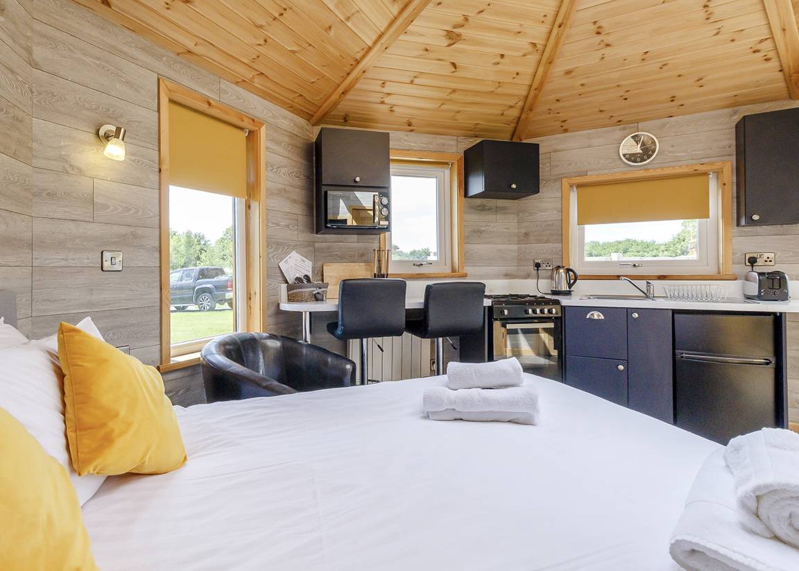 Chalet ∙ 1 Bedroom ∙ 2 Guests - Kingston upon Hull