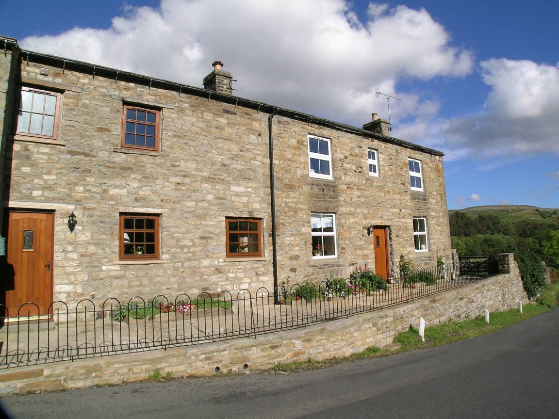Cottage ∙ 6 Bedrooms ∙ 12 Guests - Askrigg
