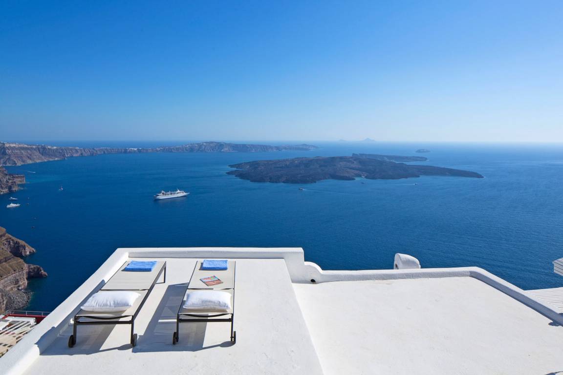 Apartment ∙ 3 Bedrooms ∙ 7 Guests - Santorini