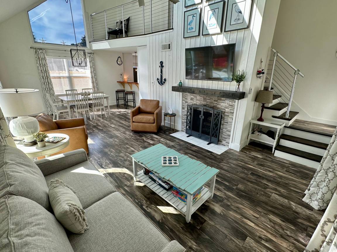 135 M² House ∙ 3 Bedrooms ∙ 16 Guests - Pensacola Beach, FL