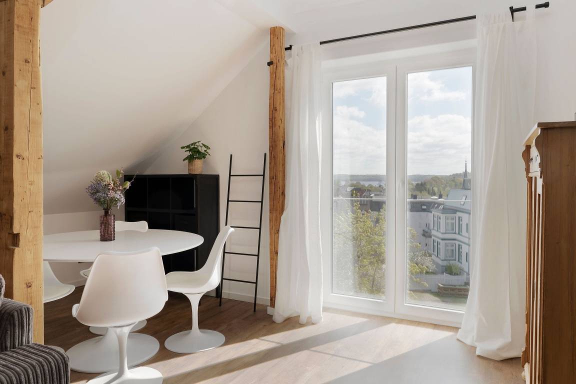 65 M² Ferienwohnung ∙ 2 Schlafzimmer ∙ 4 Gäste - Malente