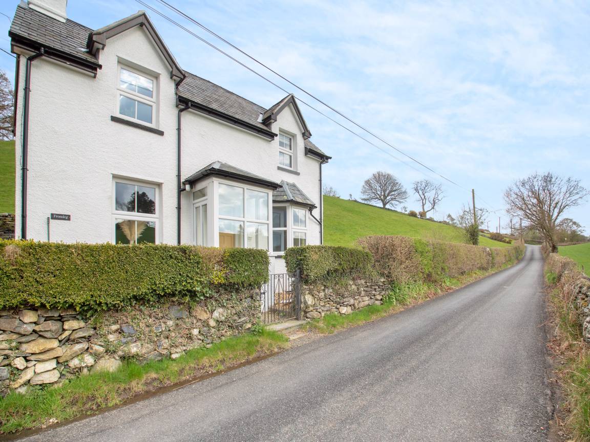 Cottage ∙ 2 Bedrooms ∙ 4 Guests - Betws-y-Coed
