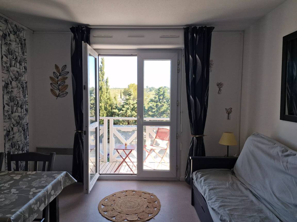 19 M² Huoneisto ∙ 1 Makuuhuone ∙ 4 Vierasta - Carnoux-en-Provence