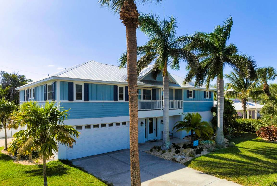 256 M² House ∙ 4 Bedrooms ∙ 8 Guests - Holmes Beach, FL