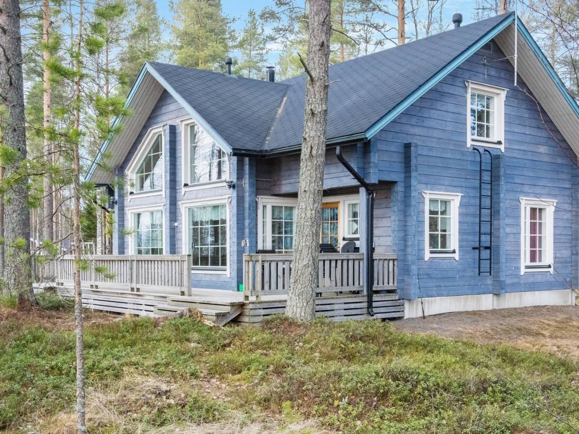 135 M² Talo ∙ 4 Makuuhuonetta ∙ 10 Vierasta - Lestijärvi