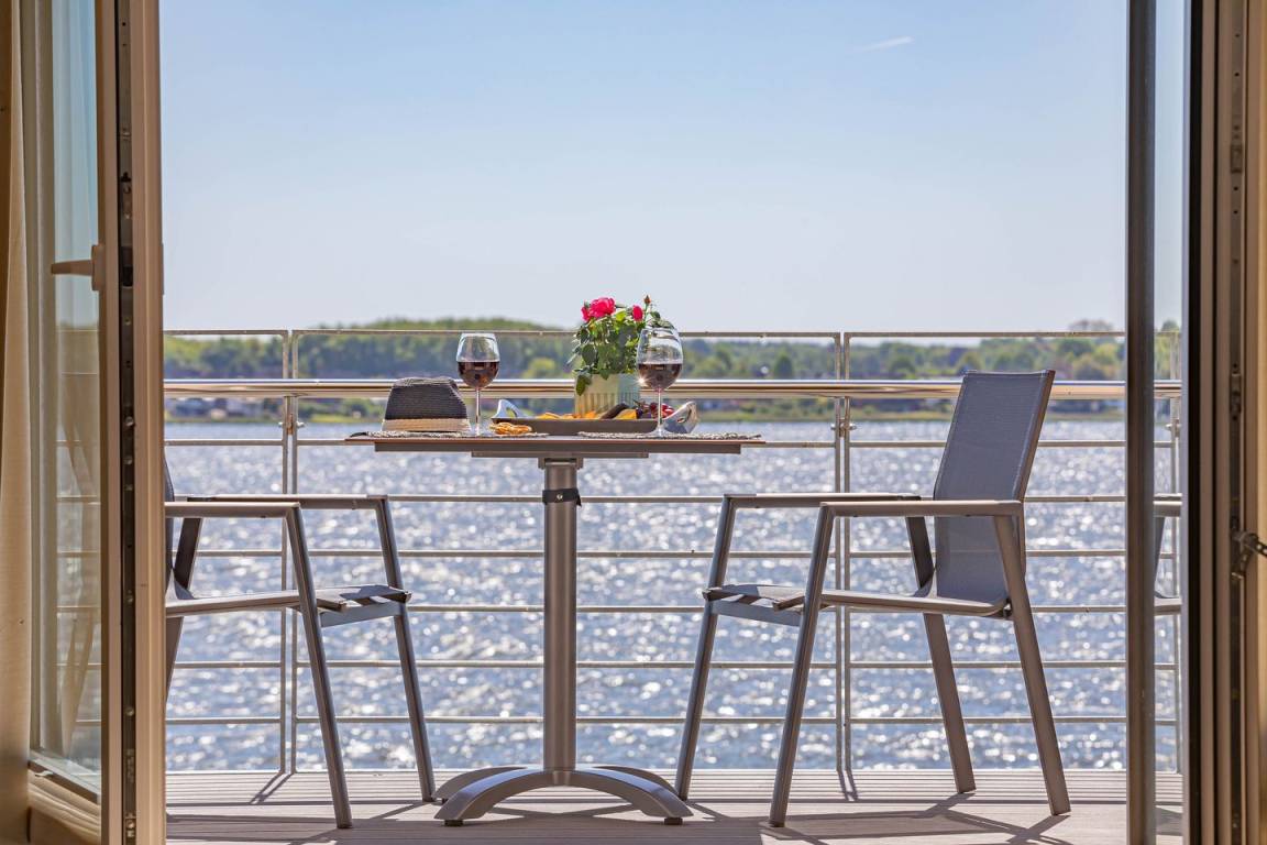 66 M² Ferienwohnung ∙ 1 Schlafzimmer ∙ 2 Gäste - Schleswig