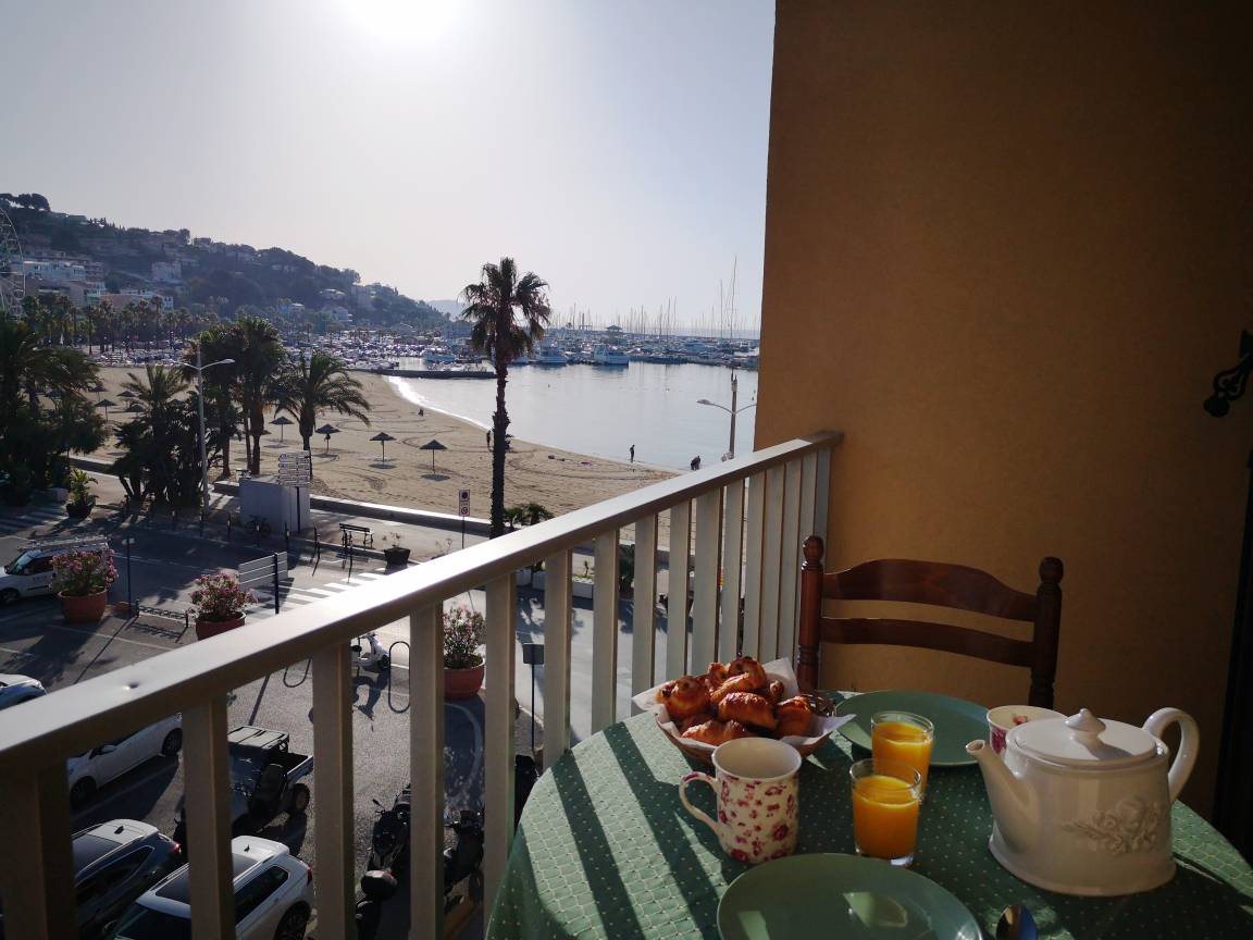 60 M² Appartement ∙ 2 Chambres ∙ 6 Personnes - Bormes-les-Mimosas