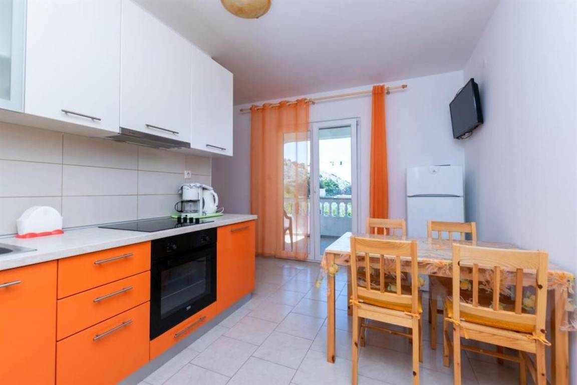 60 M² Ferienwohnung ∙ 2 Schlafzimmer ∙ 4 Gäste - Lopar