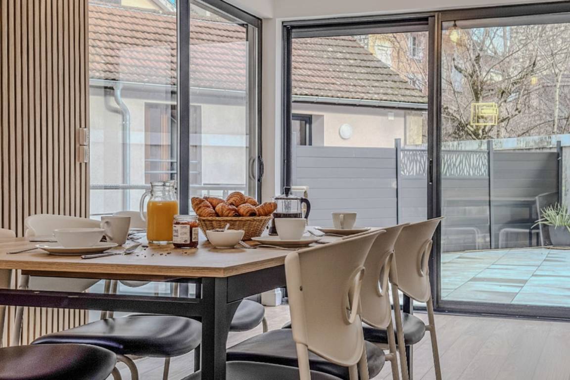 78 M² Apartamento ∙ 2 Habitaciones ∙ 4 Huéspedes - Eybens