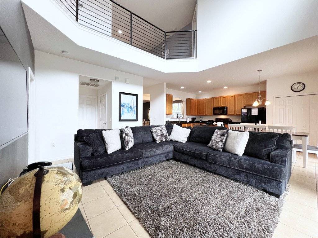 263 M² House ∙ 6 Bedrooms ∙ 12 Guests - Maitland, FL