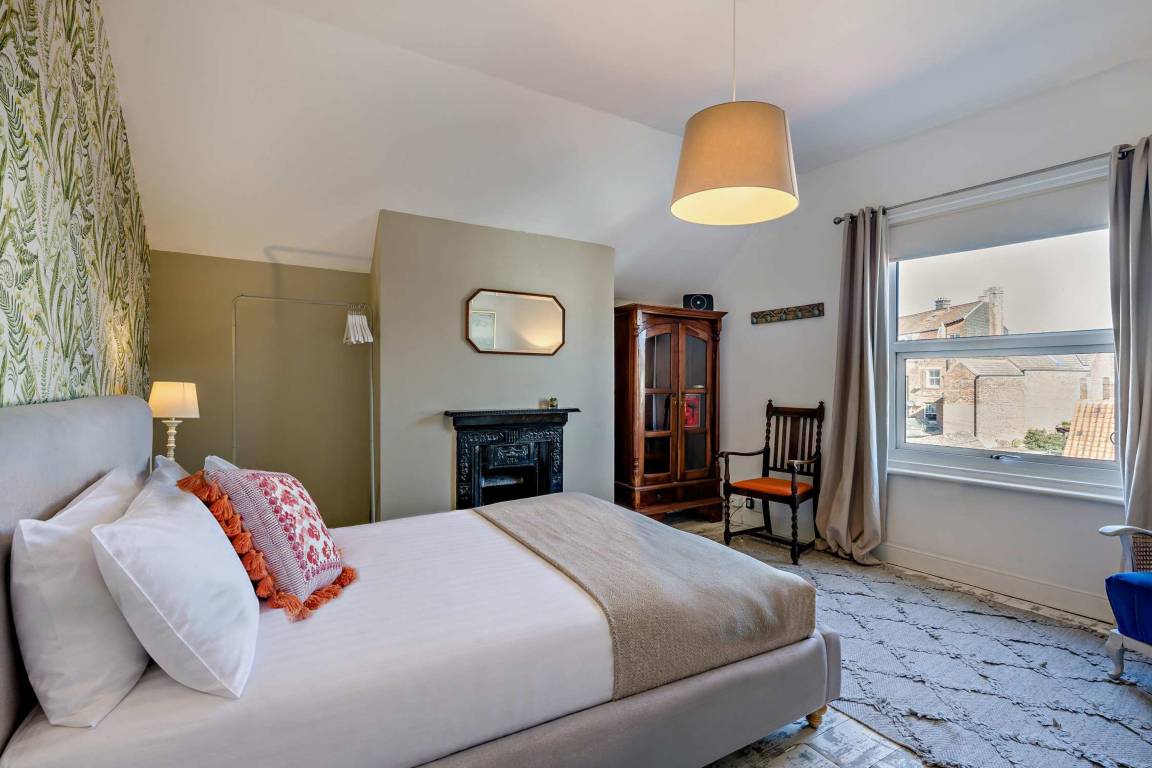 Apartment ∙ 2 Bedrooms ∙ 4 Guests - Cromer