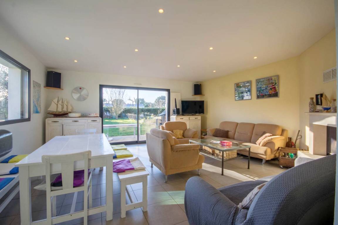102 M² Gîte ∙ 4 Chambres ∙ 6 Personnes - Belz
