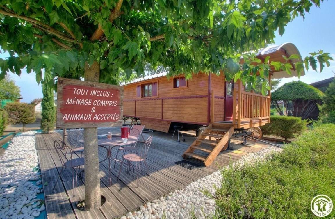 20 M² Gîte ∙ 1 Chambre ∙ 4 Personnes - Pérouges