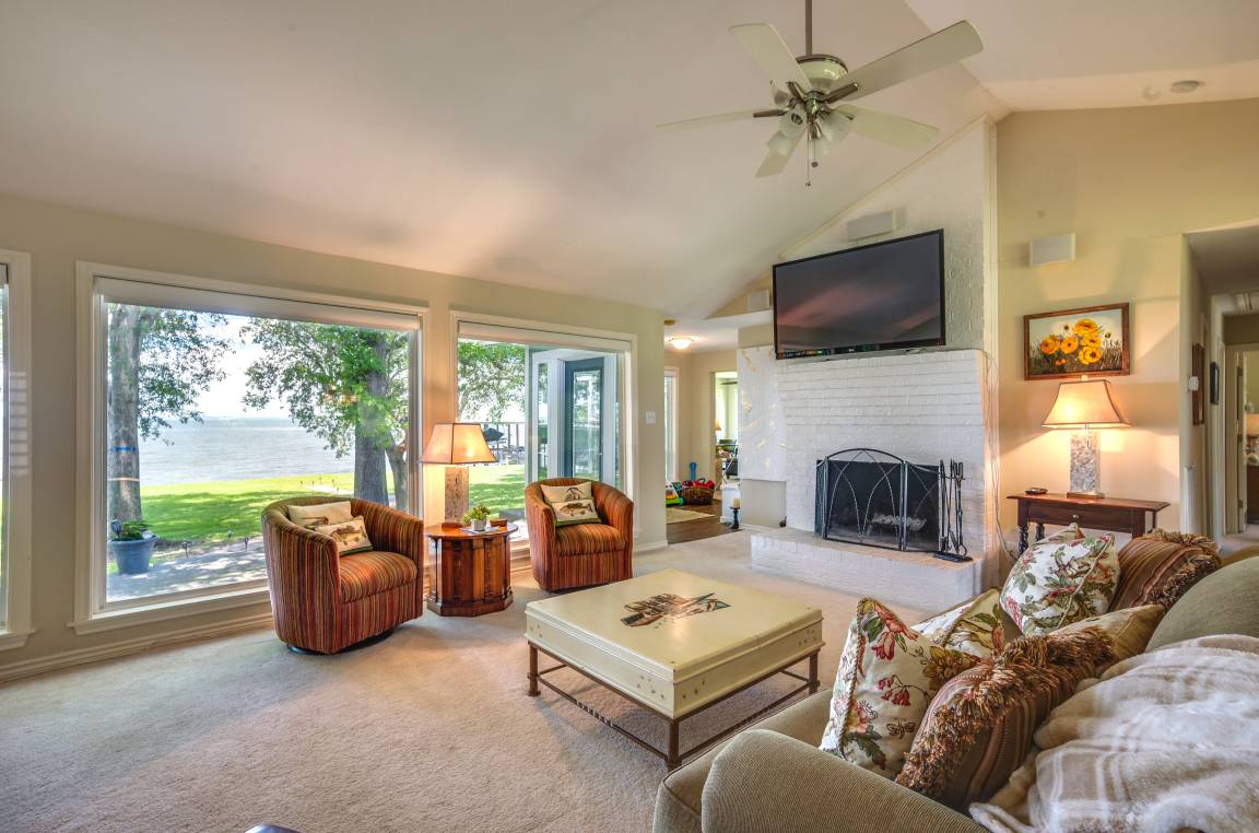 261 M² House ∙ 4 Bedrooms ∙ 12 Guests - Livingston, TX