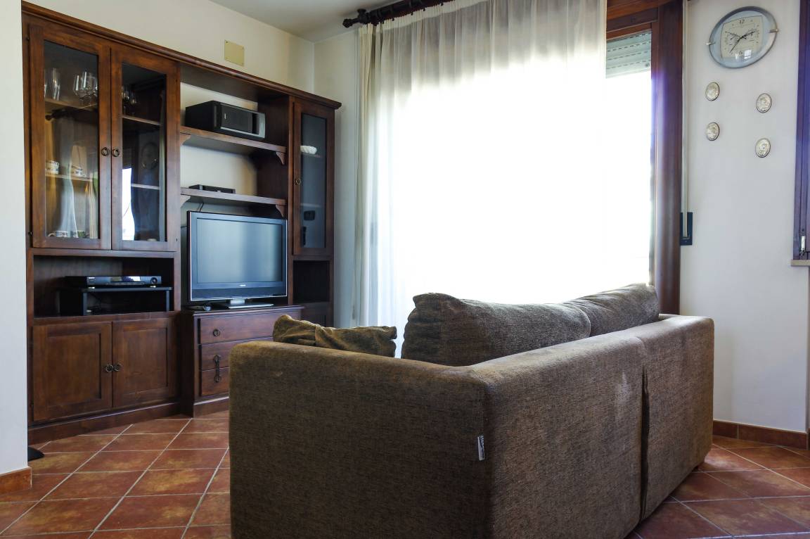 60 M² Ferienwohnung ∙ 1 Schlafzimmer ∙ 4 Gäste - Senigallia