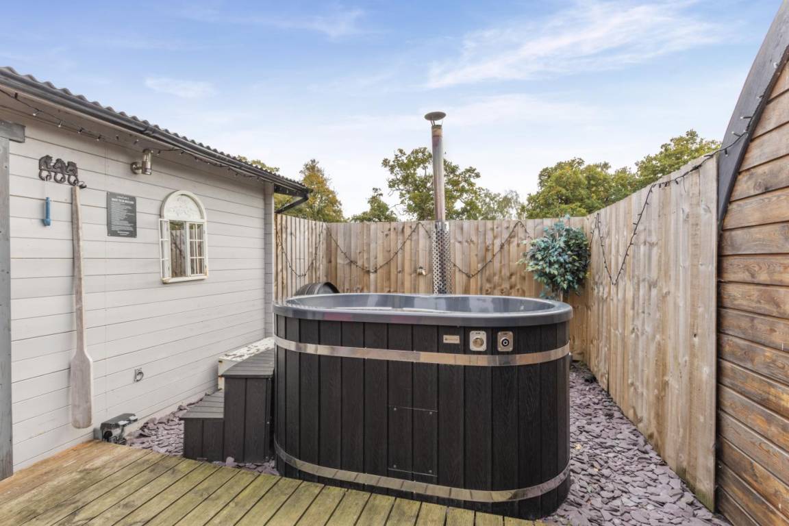 Lodge ∙ 1 Bedroom ∙ 2 Guests - Suffolk