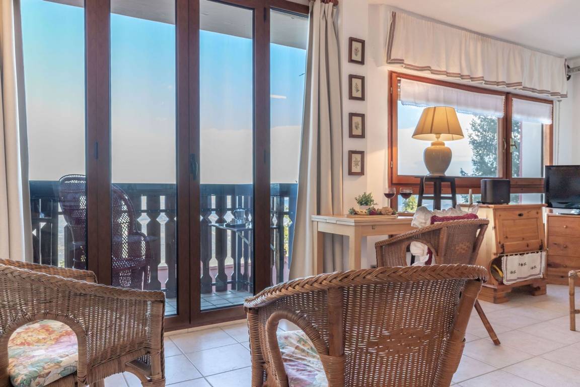 80 M² Appartamento ∙ 2 Camere Da Letto ∙ 4 Ospiti - Bolognola