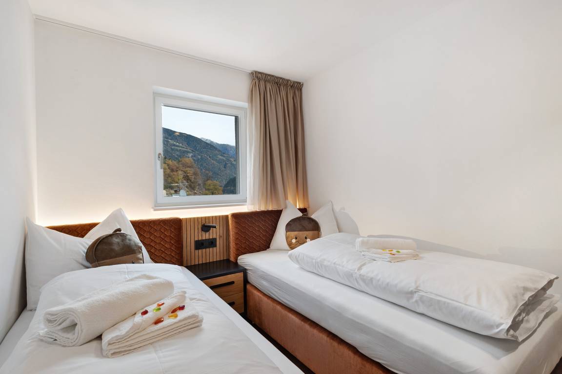 58 M² Ferienwohnung ∙ 2 Schlafzimmer ∙ 5 Gäste - Brixen