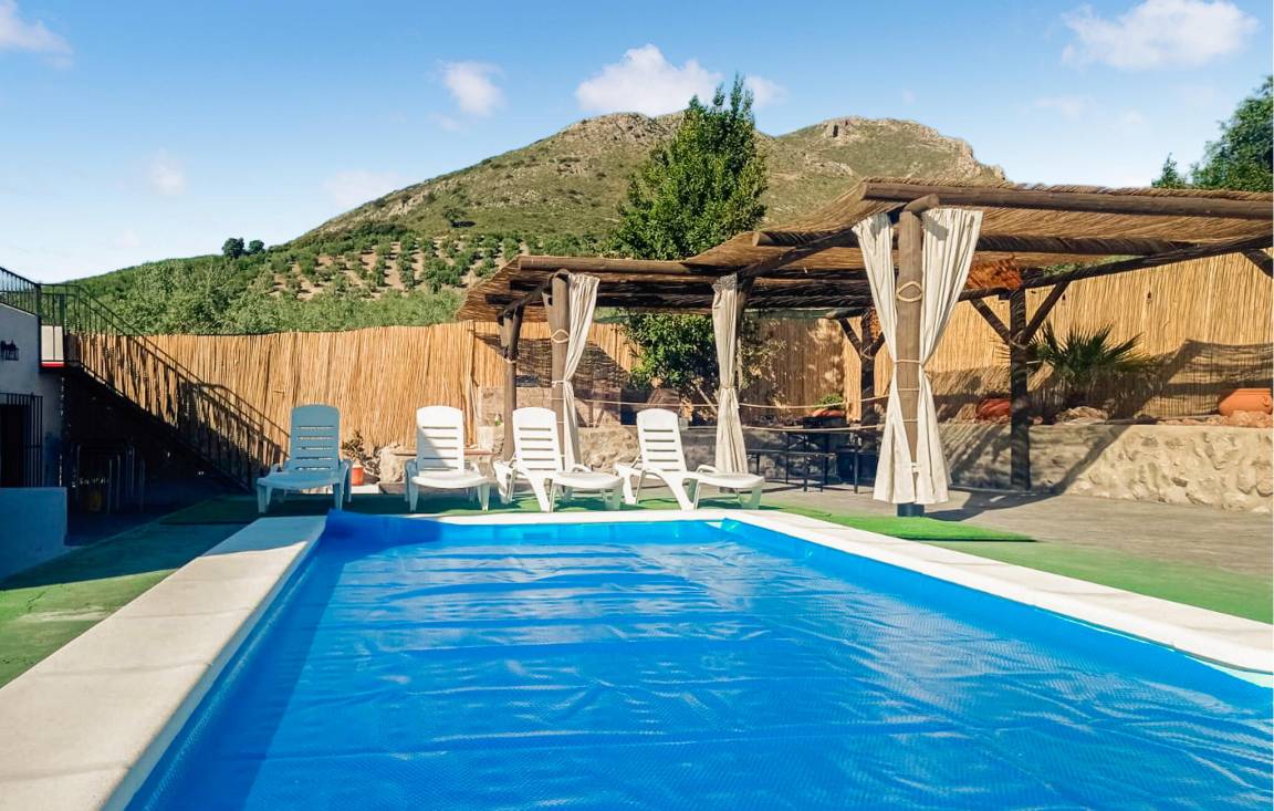 200 M² Casa ∙ 5 Habitaciones ∙ 13 Huéspedes - Priego de Córdoba