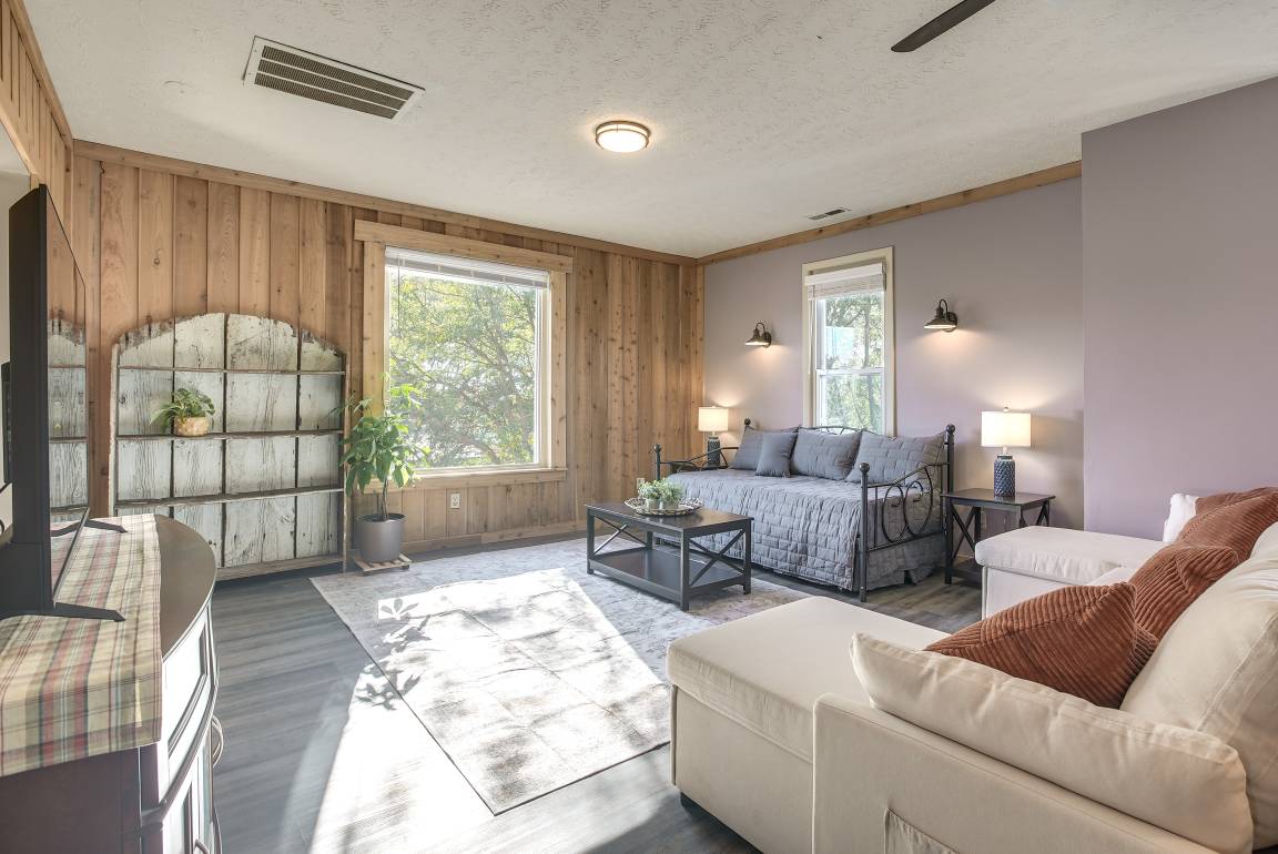 102 M² Apartment ∙ 2 Bedrooms ∙ 6 Guests - Lancaster, OH