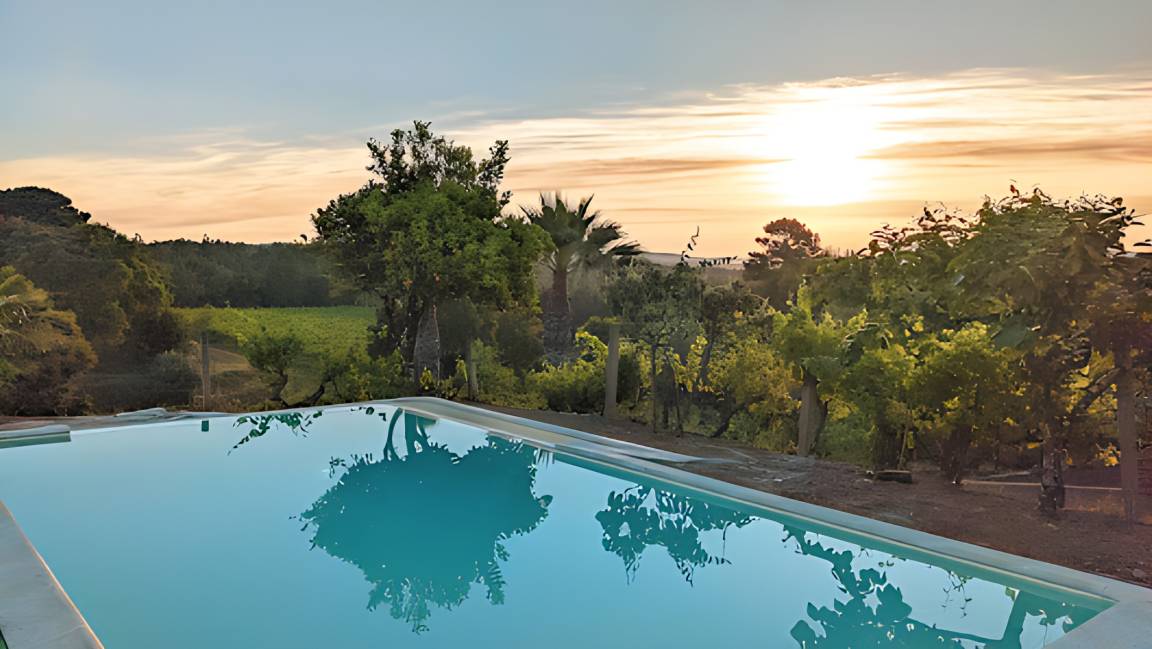 60 M² Stuga ∙ 2 Sovrum ∙ 2 Gäster - Sertã