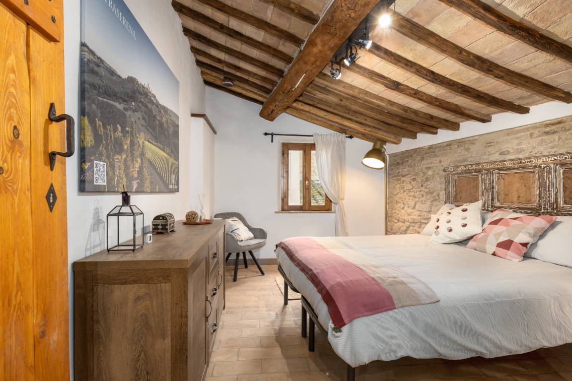 87 M² Ferienwohnung ∙ 2 Schlafzimmer ∙ 4 Gäste - San Gimignano