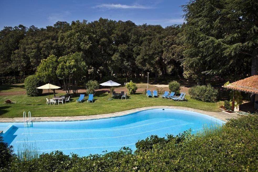 400 M² Casa ∙ 8 Habitaciones ∙ 21 Huéspedes - Figueres