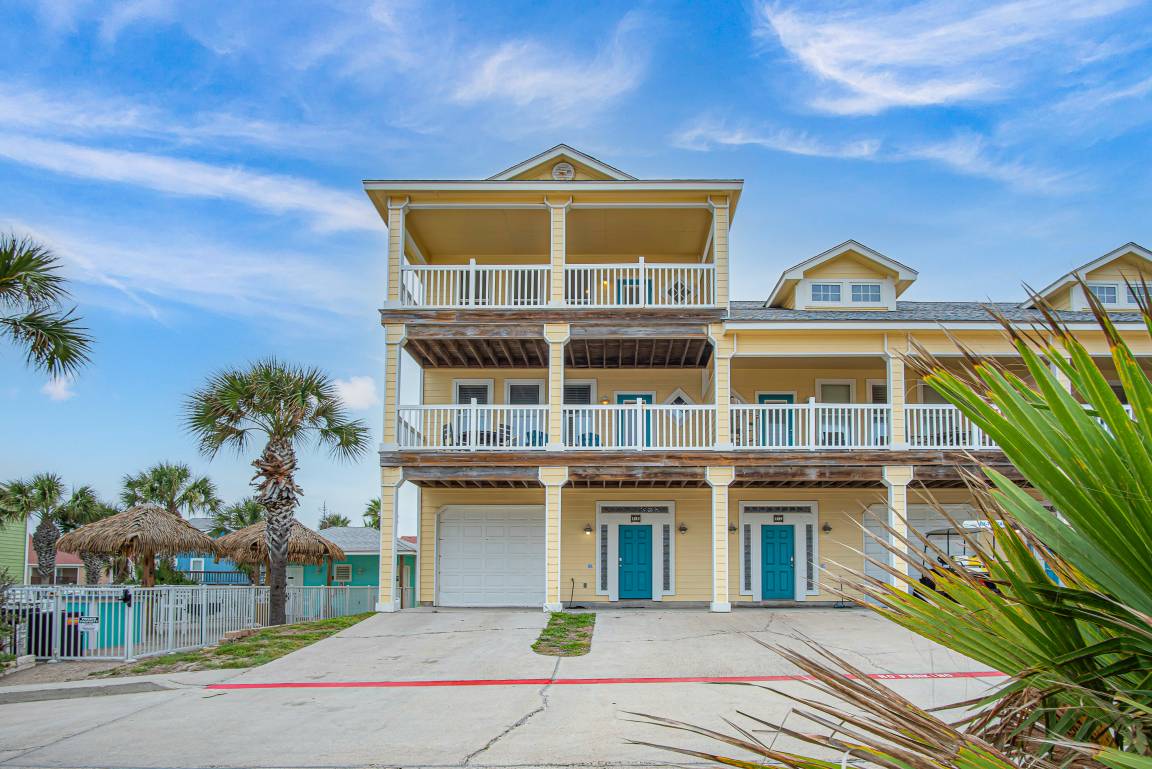 212 M² House ∙ 4 Bedrooms ∙ 12 Guests - Port Aransas, TX
