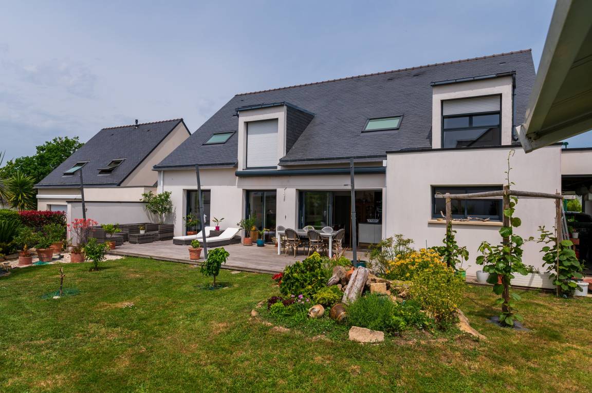 118 M² Appartement ∙ 3 Chambres ∙ 6 Personnes - Auray