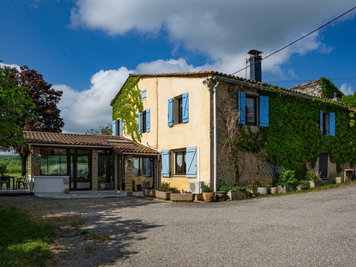 200 M² House ∙ 4 Bedrooms ∙ 10 Guests - Mirepoix