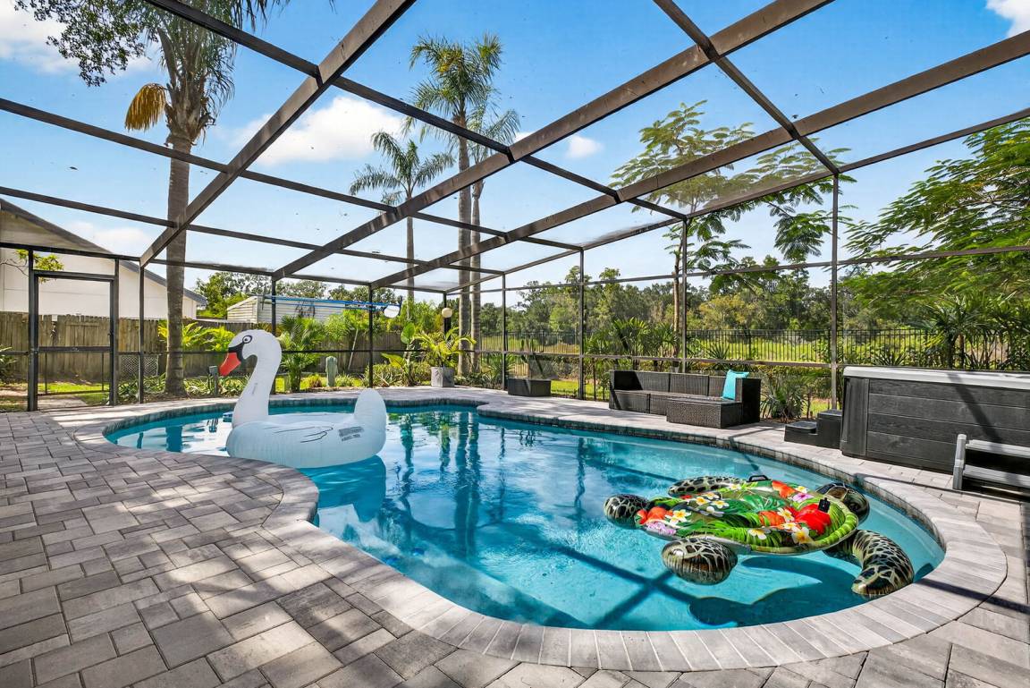 265 M² House ∙ 3 Bedrooms ∙ 8 Guests - Tampa, FL
