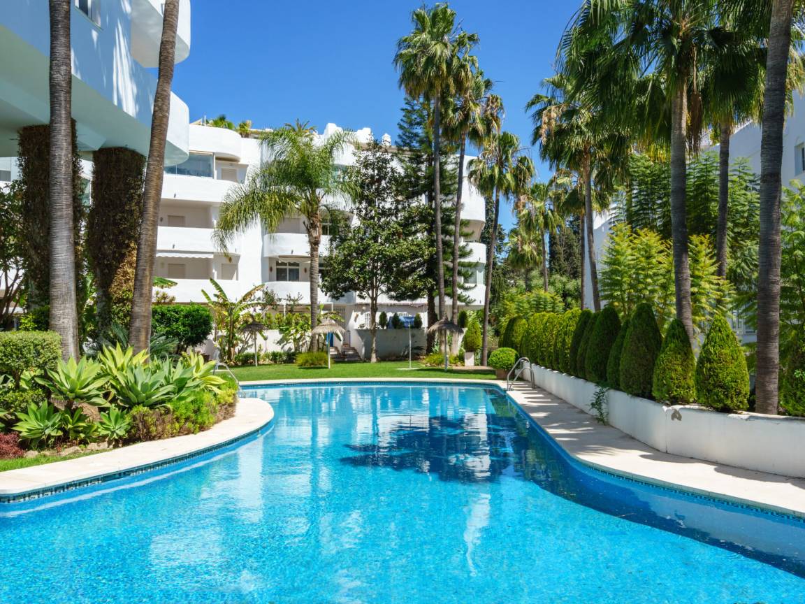 73 M² Apartamento ∙ 2 Habitaciones ∙ 4 Huéspedes - Ojén