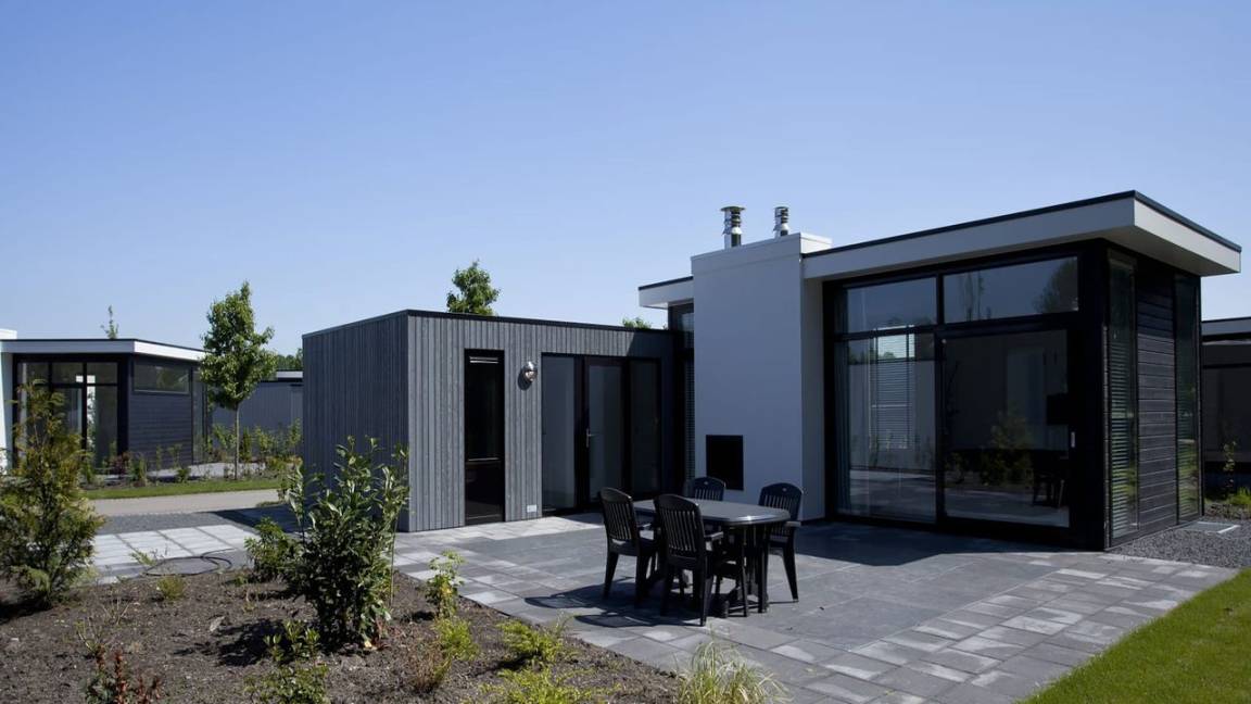 65 M² House ∙ 2 Bedrooms ∙ 4 Guests - Haarlem