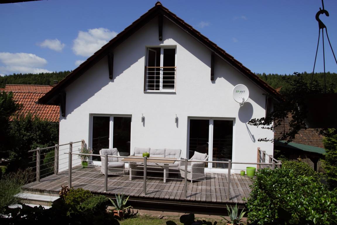 140 M² Ferienhaus ∙ 2 Schlafzimmer ∙ 4 Gäste - Friedrichroda