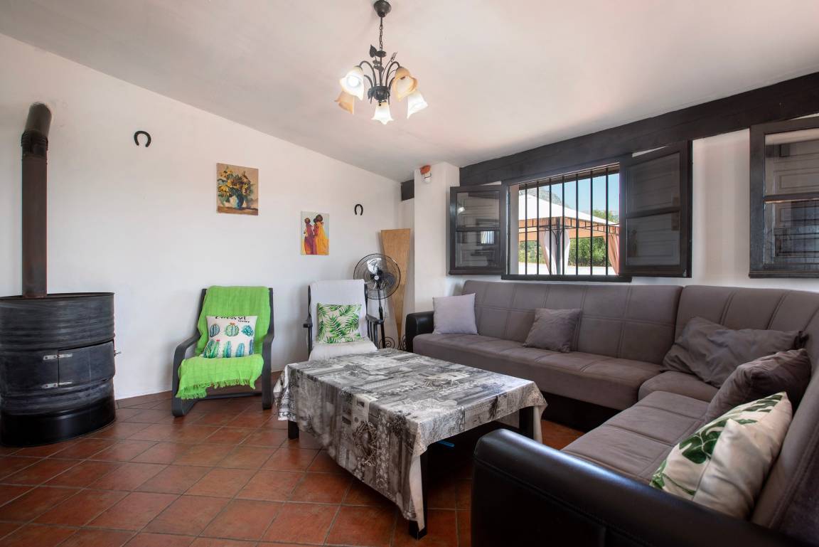 120 M² Casa De Campo ∙ 3 Habitaciones ∙ 10 Huéspedes - Provincia de Málaga, España