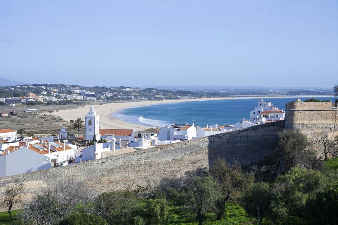 90 M² Apartamento ∙ 2 Habitaciones ∙ 5 Huéspedes - Lagos, Portugal