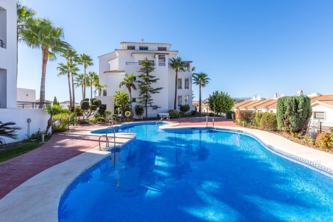 100 M² Apartamento ∙ 2 Habitaciones ∙ 4 Huéspedes - Alhaurín el Grande