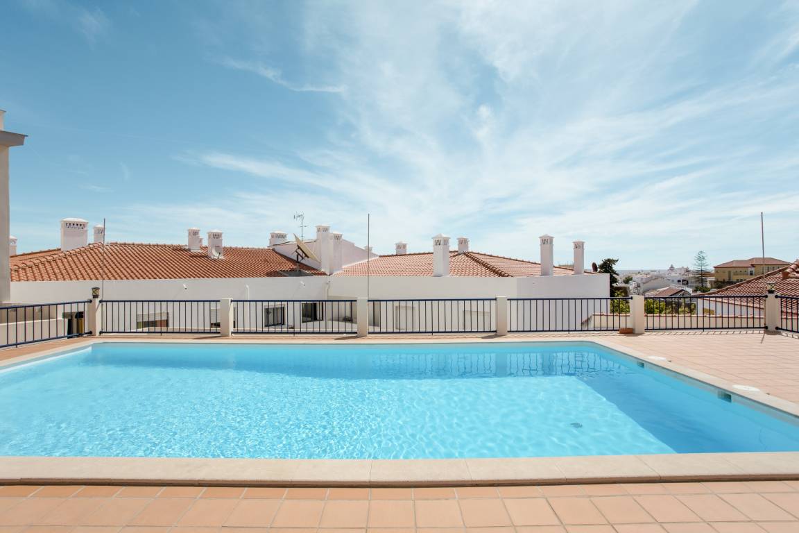 100 M² Apartamento ∙ 2 Habitaciones ∙ 5 Huéspedes - Lagos, Portugal