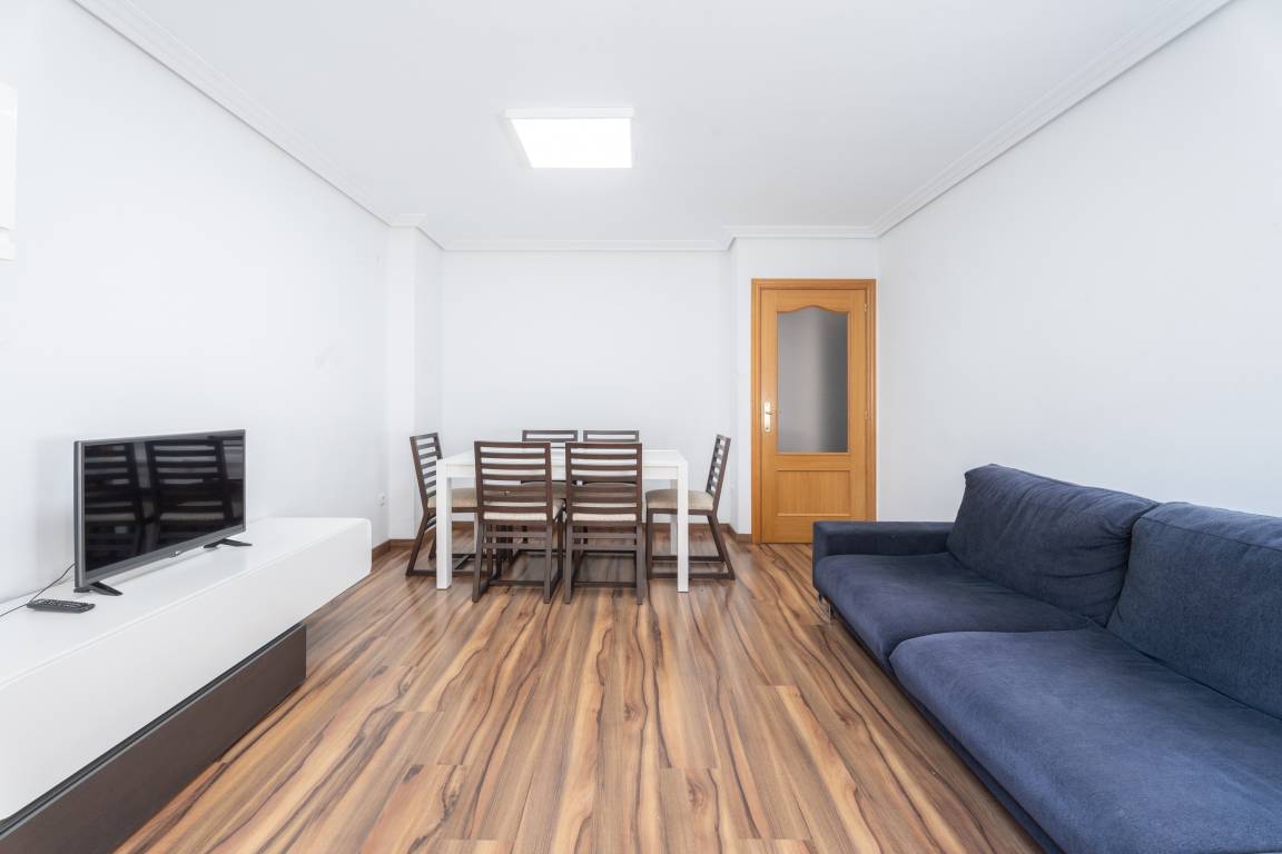 100 M² Apartamento ∙ 3 Habitaciones ∙ 8 Huéspedes - El Saler