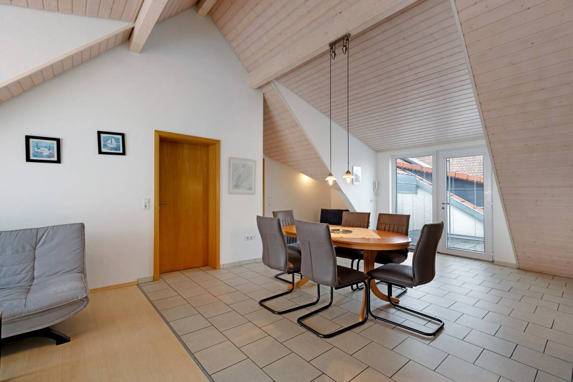 85 M² Ferienwohnung ∙ 2 Schlafzimmer ∙ 6 Gäste - Radolfzell am Bodensee