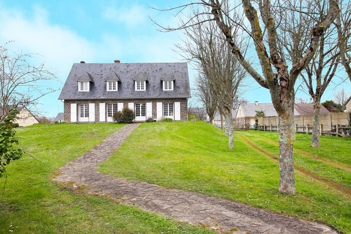 180 M² Huis ∙ 4 Slaapkamers ∙ 8 Gasten - Hauteville-sur-Mer