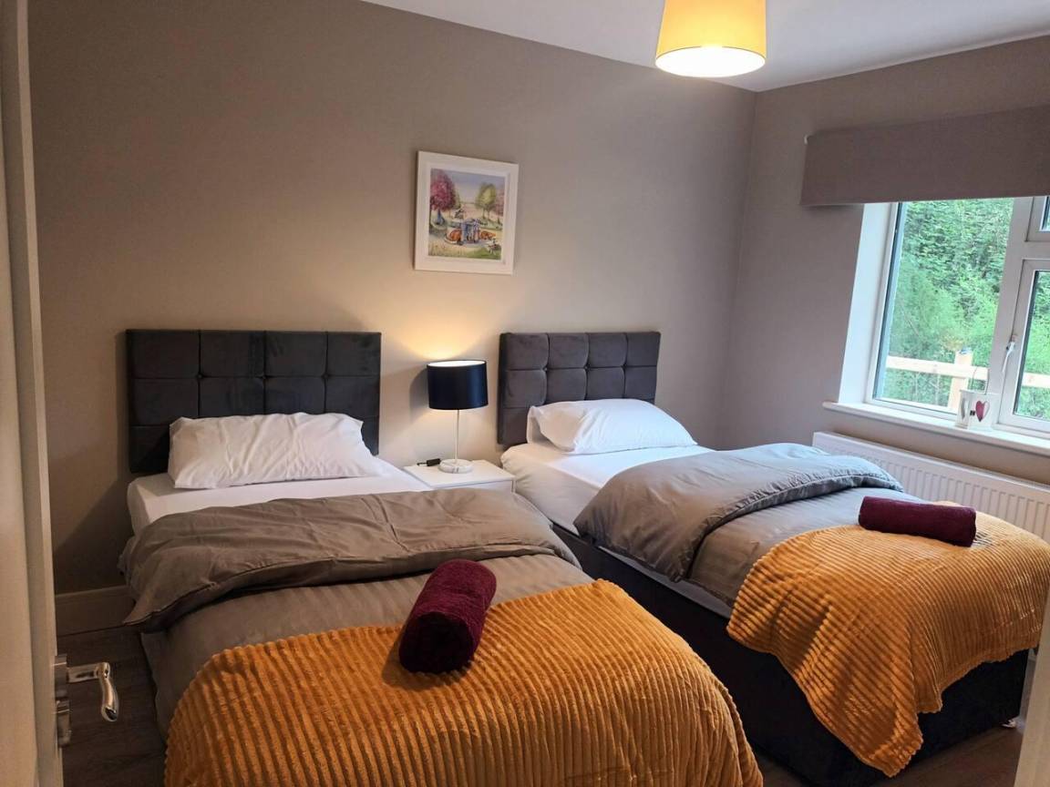 80 M² Ferienhaus ∙ 3 Schlafzimmer ∙ 6 Gäste - Killarney