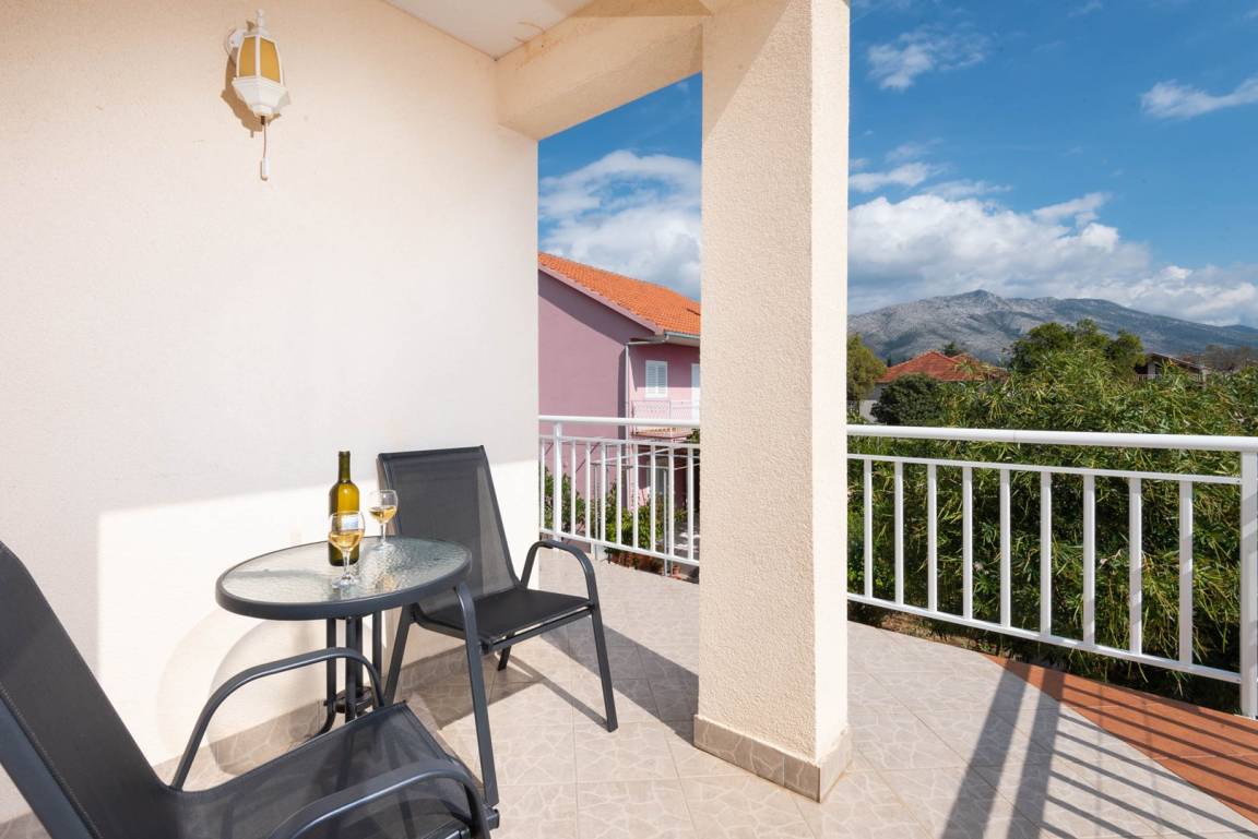 65 M² Apartamento ∙ 2 Habitaciones ∙ 5 Huéspedes - Korčula