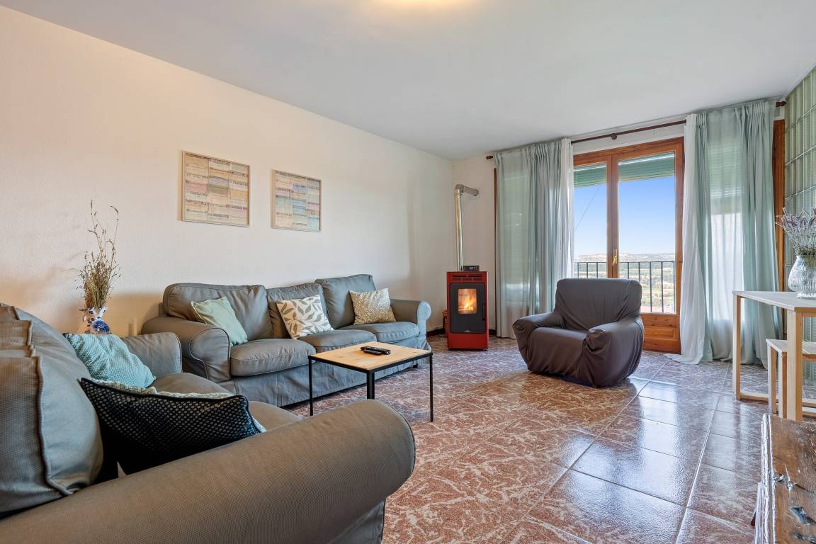 160 M² Apartamento ∙ 3 Habitaciones ∙ 6 Huéspedes - Fuentespalda