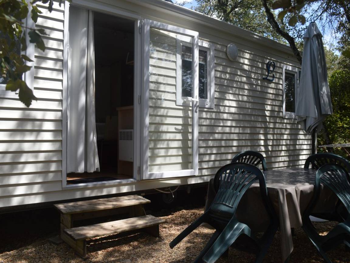 21 M² Caravan ∙ 1 Bedroom ∙ 4 Guests -