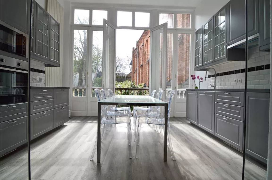 75 M² Apartamento ∙ 1 Quarto ∙ 2 Hóspedes - Bruxelas