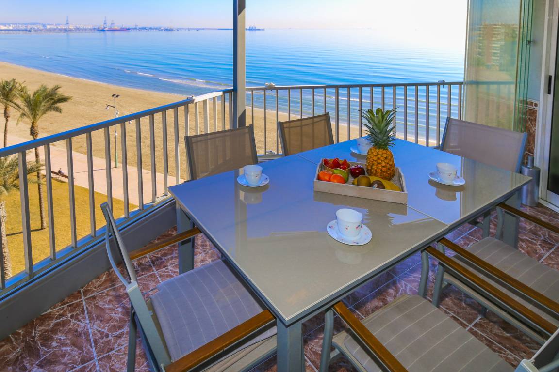 75 M² Appartement ∙ 3 Chambres ∙ 7 Personnes - Tarragona